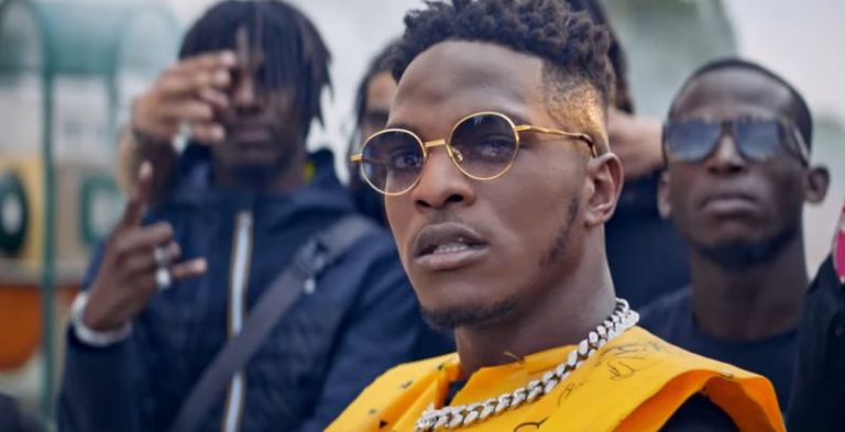 Quand Niska fait un «freestyle» sur France inter - agauche.org